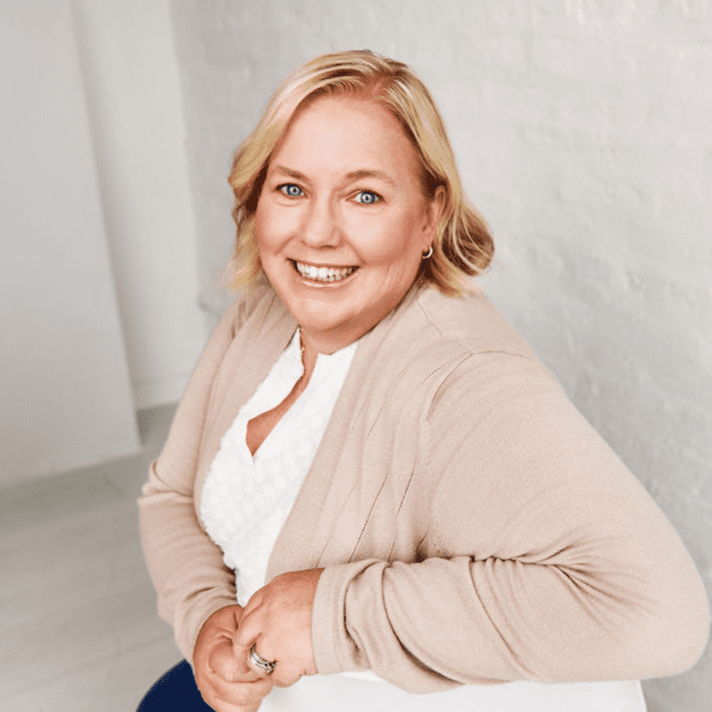 Patti Minglin - Naperville Area Chamber of Commerce